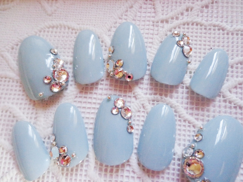 ブライダルネイル | GALLERIA COLLECTION スタッフブログ